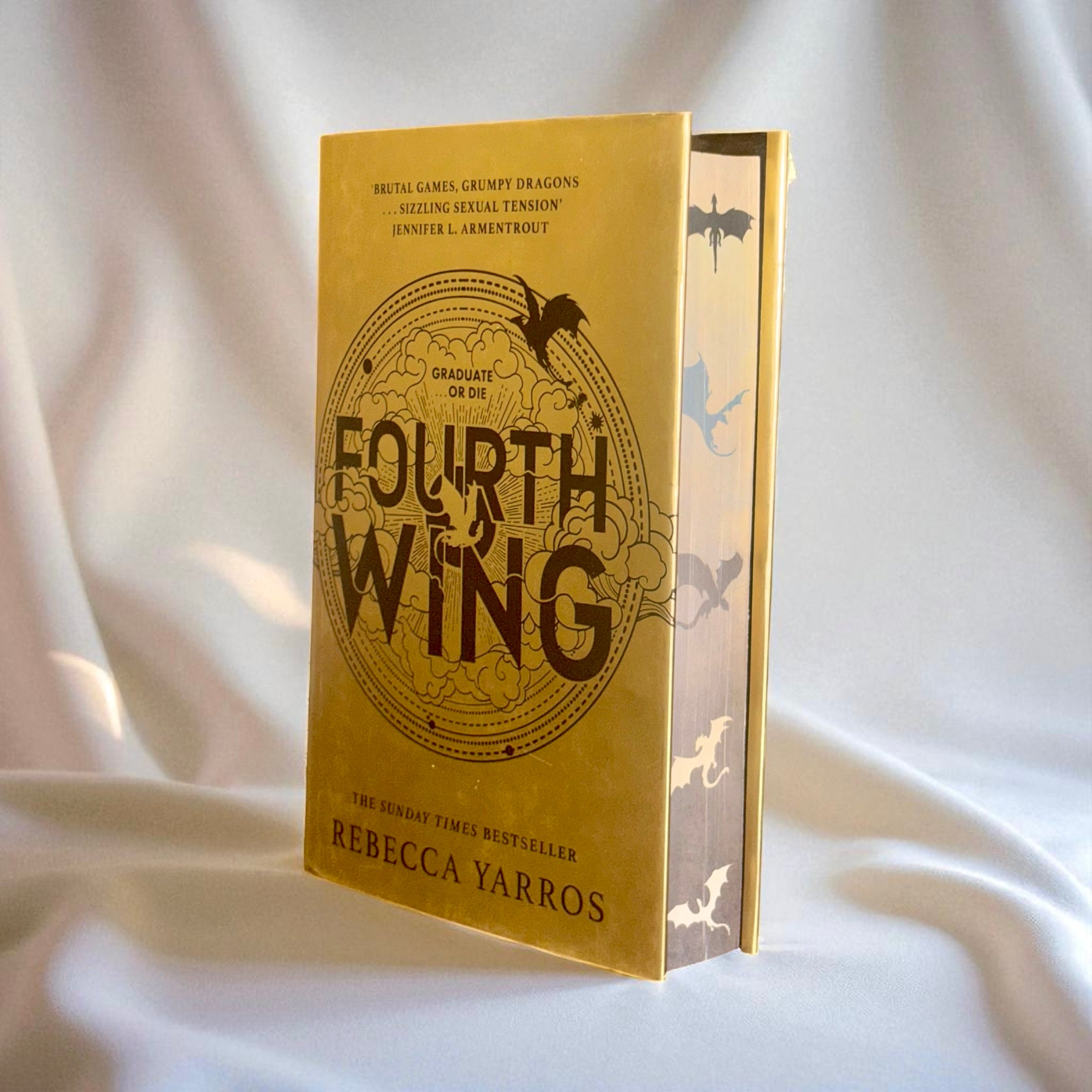 “Fourth Wing” Standard Sprayed Edge Edition – Fabled Press